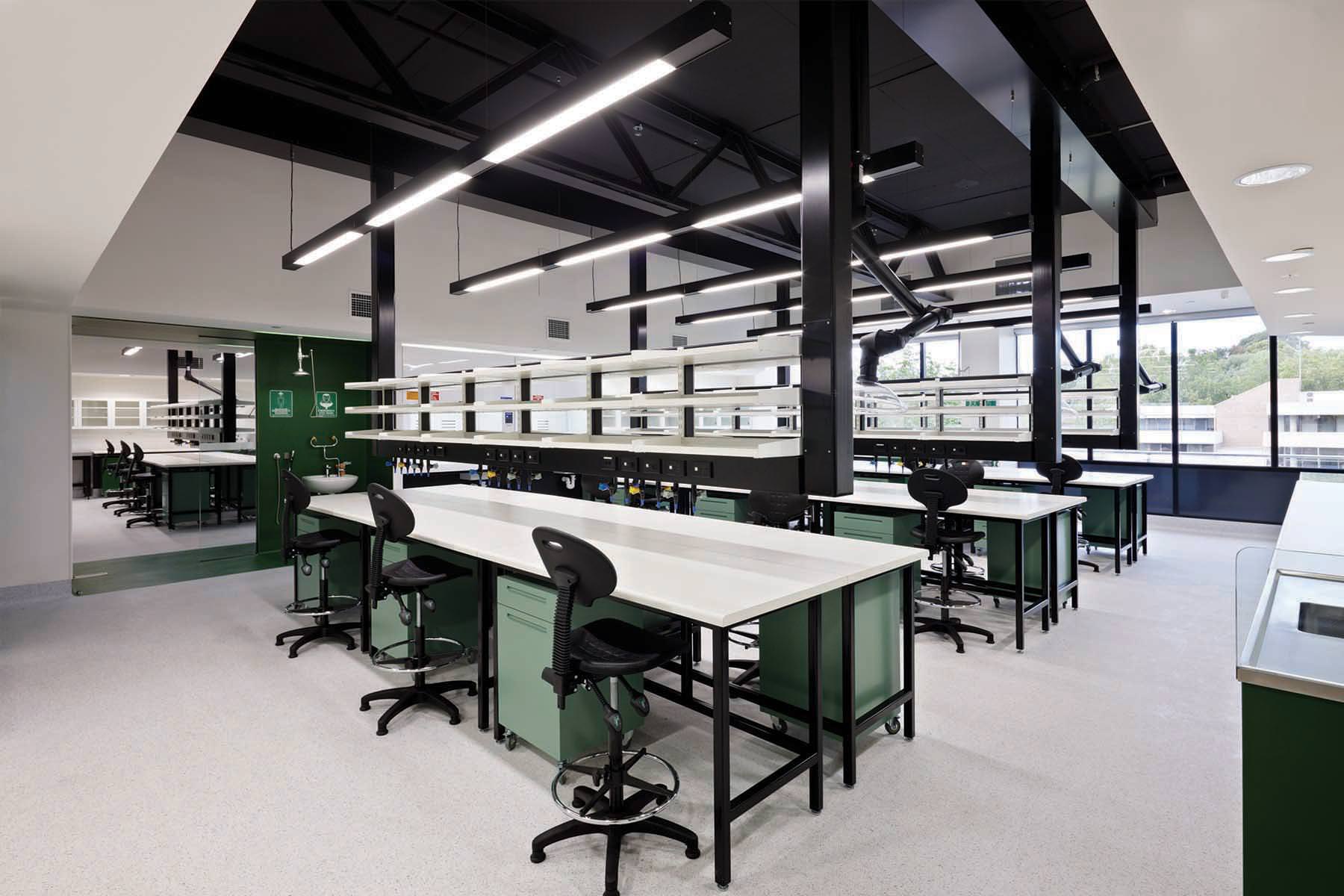Deakin University Shared Laboratories - Projects - DesignInc