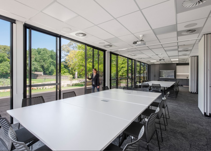 Mitcham Memorial Library - Projects - DesignInc