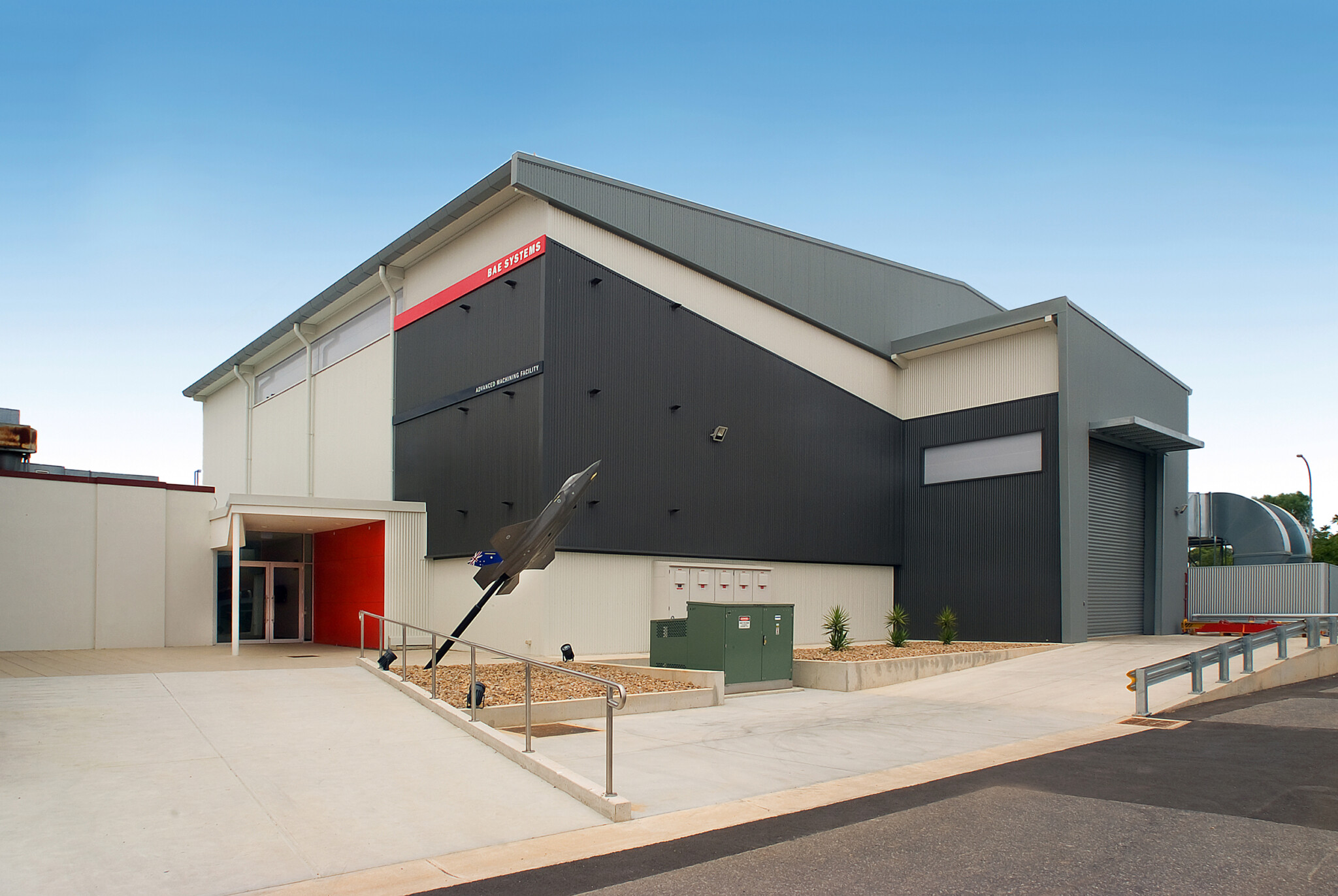 BAE Systems JSF (Joint Strike Fighter) Large Titanium Machining ...